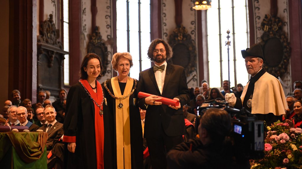 Honorary doctorate for Thomas Geiser