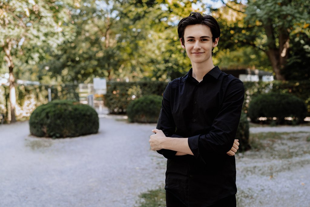 NEWS: HSG-Student Mario Schmid ist Schweizer TikTok-Pionier