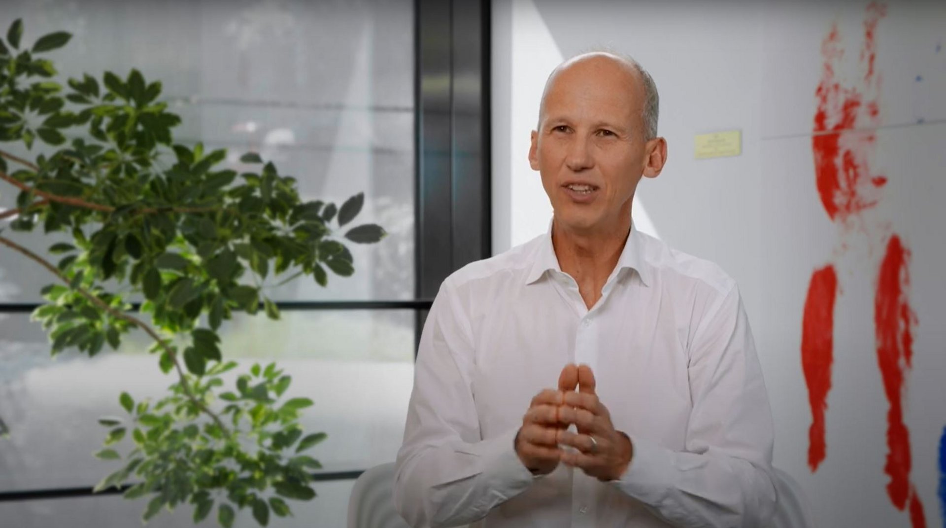 VIDEO: Oliver Gassmann über die Zukunft der Universitäten | unisg.ch NEWS